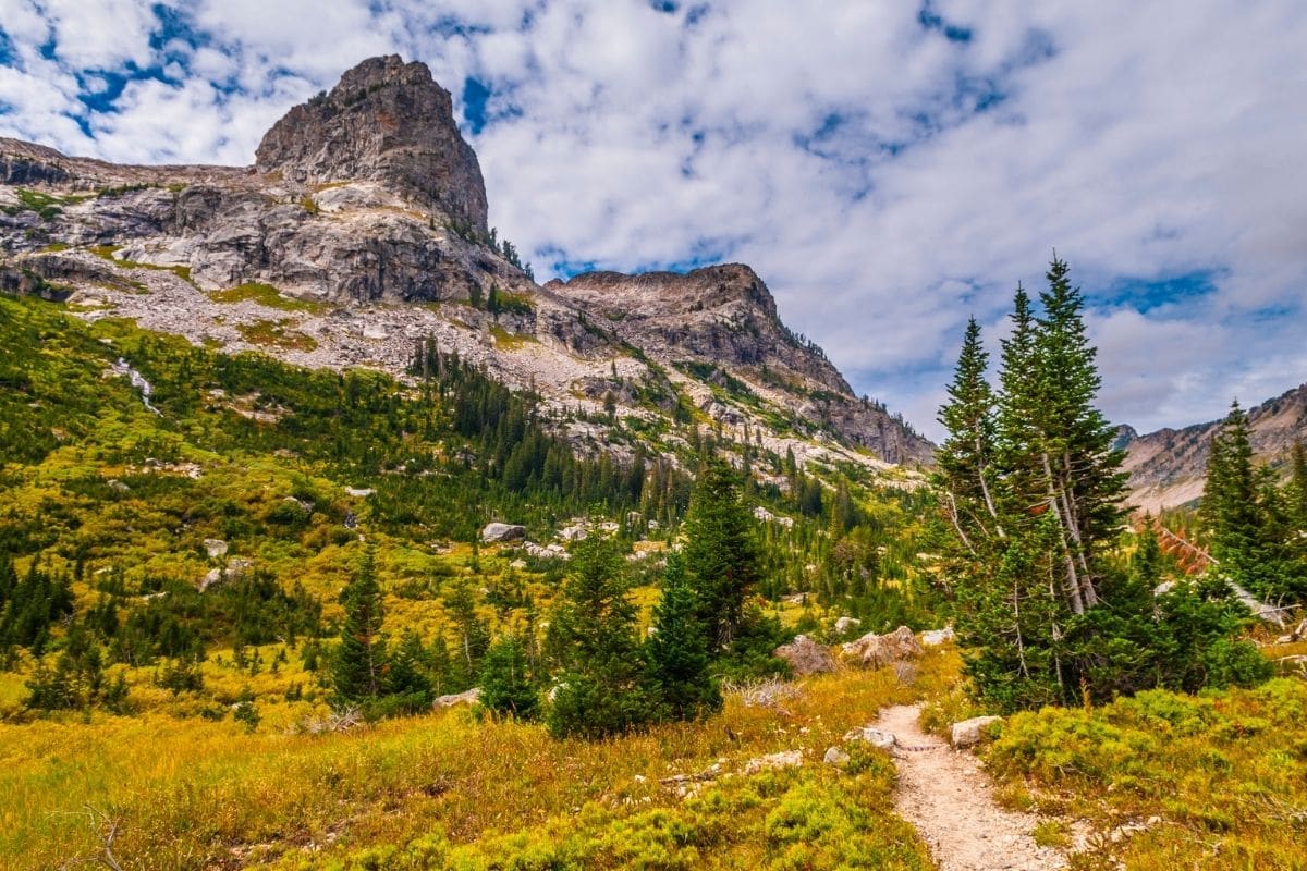 18 Best Hikes in Grand Teton National Park